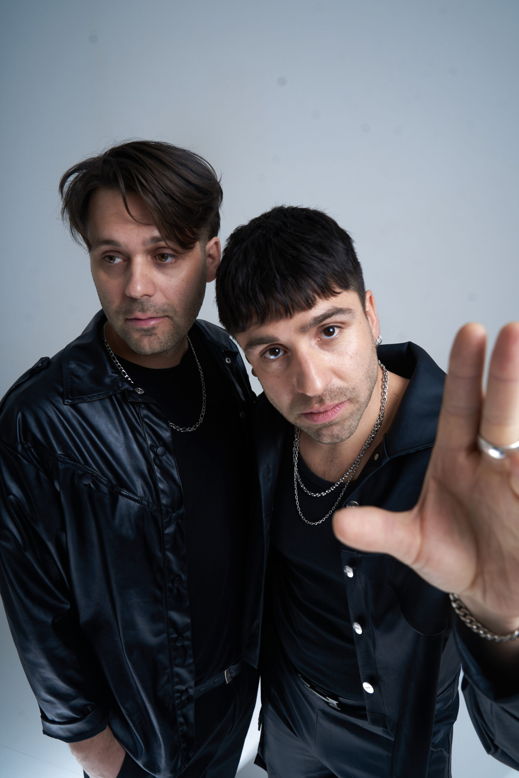 El Zar presenta su nuevo single «Tarde o Temprano» - Aquí Música